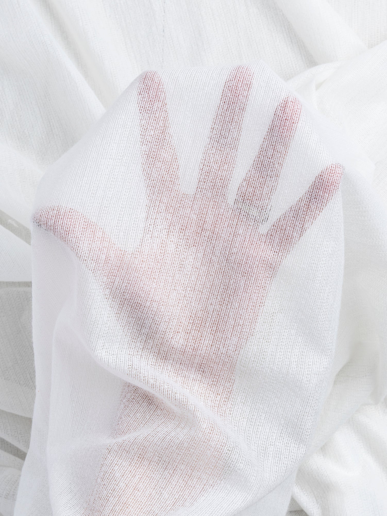 Viscose Poly Midweight Fusible Weft Interfacing for Tailoring - White ...