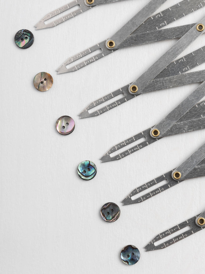 Buttons – Core Fabrics