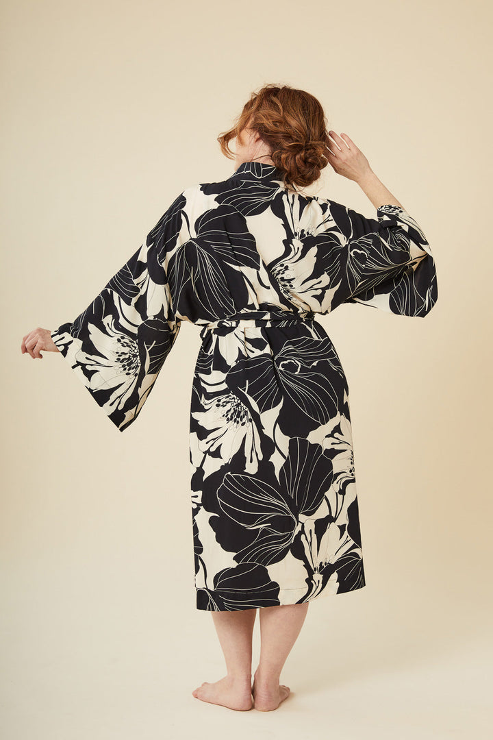 Veronik Robe PDF Pattern – Core Fabrics